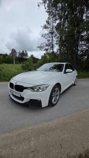 White BMW 328 2012 in Vilnius, with an engine capacity of 2.00 L and mileage of 208 thousand km for 8833 €, photo 3 on AUTOMOTO.COM.LV