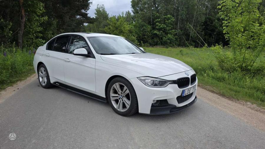 White BMW 328 2012 in Vilnius, with an engine capacity of 2.00 L and mileage of 208 thousand km for 8833 €, photo 6 on AUTOMOTO.COM.LV