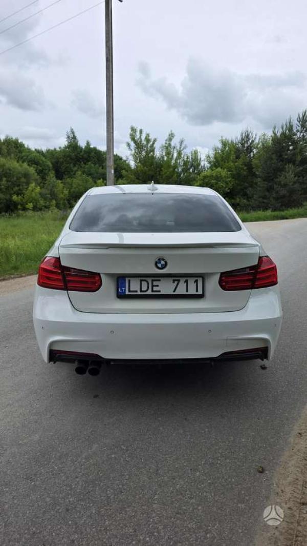 Balts BMW 328 2012 Viļņa, ar dzinēja tilpumu 2.00 L un nobraukumu 208 tūkst. km par 8833 €, foto 7 vietnē AUTOMOTO.COM.LV