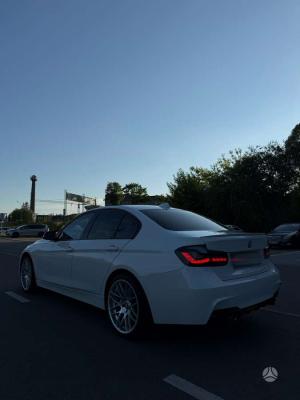 White BMW 328 2012 in Klaipeda, with an engine capacity of 2.00 L and mileage of 171 thousand km for 12800 €, photo 10 on AUTOMOTO.COM.LV