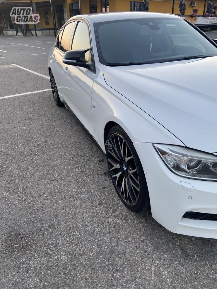 White BMW 328 2012 in Kaunas, with an engine capacity of 2.00 L and mileage of 235 thousand km for 9000 €, photo 3 on AUTOMOTO.COM.LV