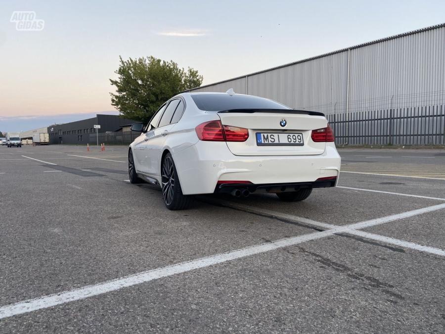 White BMW 328 2012 in Kaunas, with an engine capacity of 2.00 L and mileage of 235 thousand km for 9000 €, photo 13 on AUTOMOTO.COM.LV