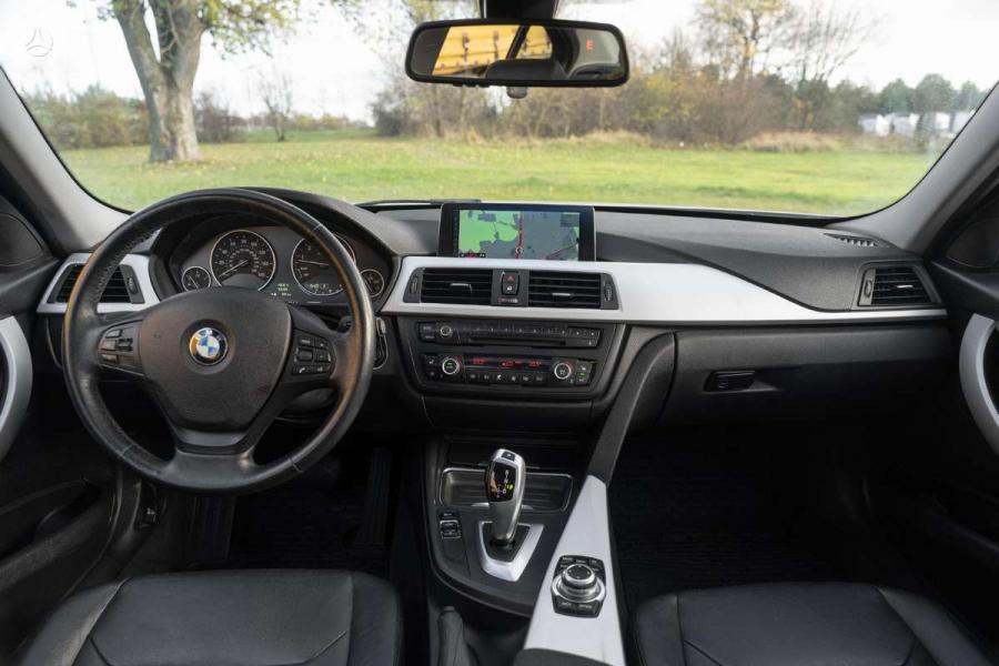 White BMW 328 2013 in Vilnius, with an engine capacity of 2.00 L and mileage of 222 thousand km for 8300 €, photo 18 on AUTOMOTO.COM.LV