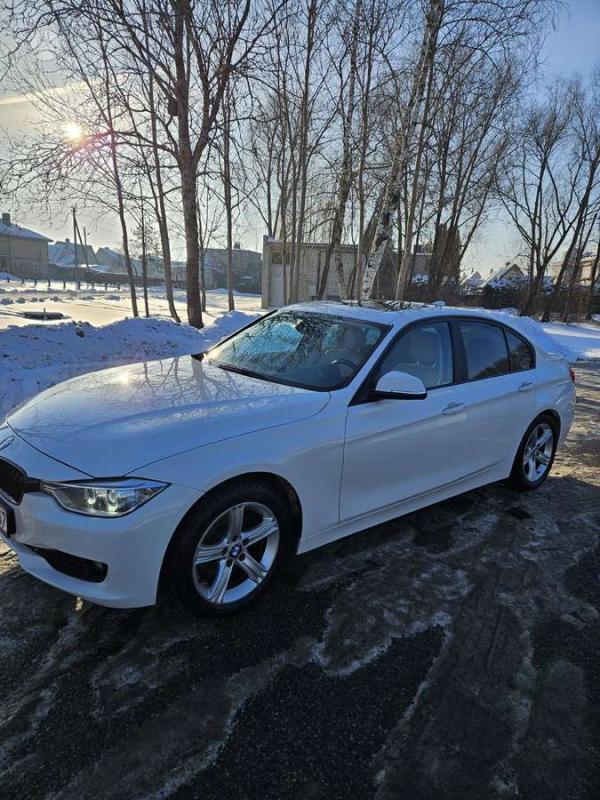 Balts BMW 328 2013 Radviliškis, ar dzinēja tilpumu 2.00 L un nobraukumu 143 tūkst. km par 10500 €, foto 3 vietnē AUTOMOTO.COM.LV