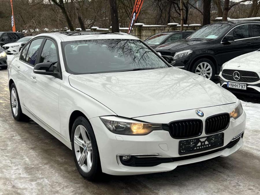 White BMW 328 2013 in Vilnius, with an engine capacity of 2.00 L and mileage of 222 thousand km for 9000 €, photo 7 on AUTOMOTO.COM.LV