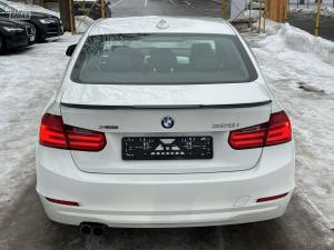 Balts BMW 328 2013 Viļņa, ar dzinēja tilpumu 2.00 L un nobraukumu 222 tūkst. km par 9000 €, foto 4 vietnē AUTOMOTO.COM.LV