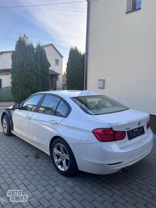 White BMW 328 2013 in Gargzdai, with an engine capacity of 2.00 L and mileage of 145 thousand km for 6500 €, photo 4 on AUTOMOTO.COM.LV