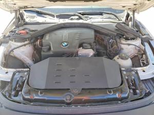 White BMW 328 2013 in Klaipeda, with an engine capacity of 2.00 L and mileage of 156 thousand km for 4650 €, photo 12 on AUTOMOTO.COM.LV