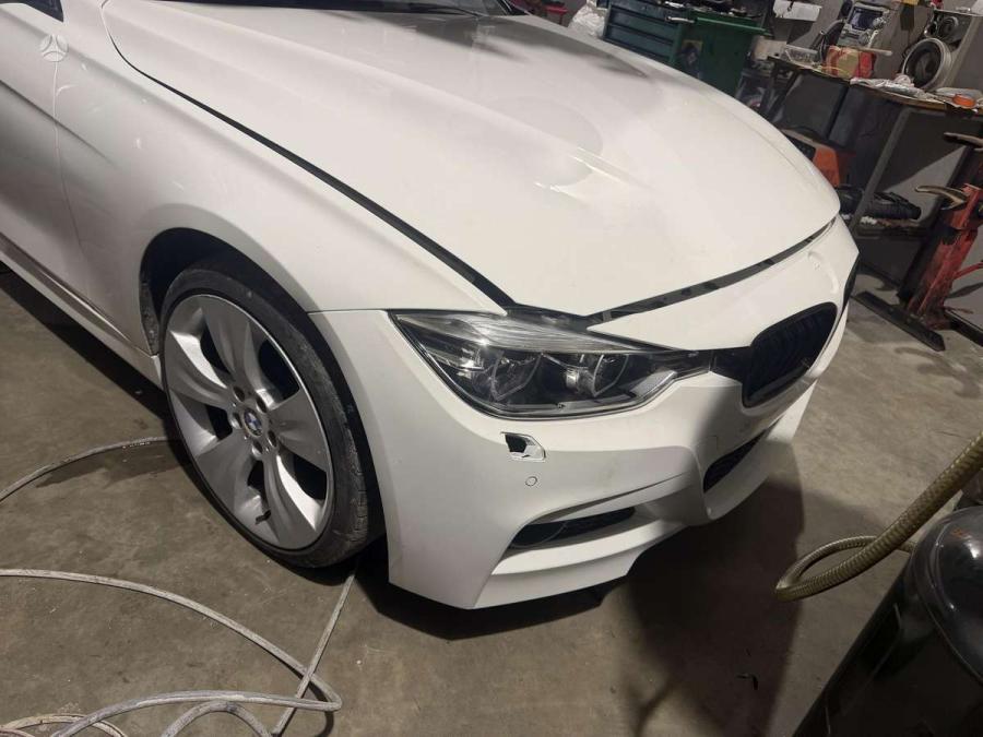 Balts BMW 328 2013 Plungė, ar dzinēja tilpumu 2.01 L un nobraukumu 250 tūkst. km par 8150 €, foto 6 vietnē AUTOMOTO.COM.LV