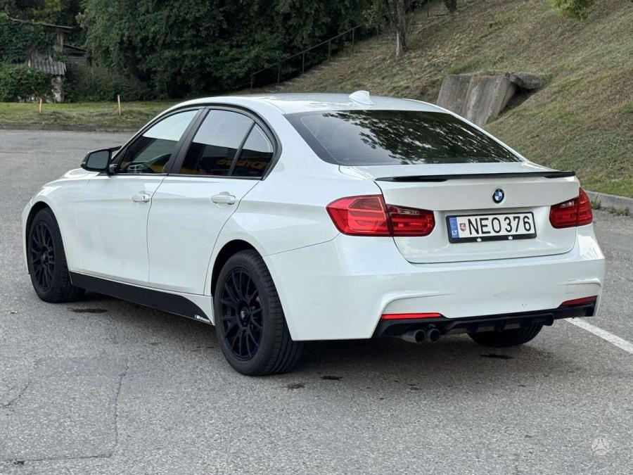Balts BMW 328 2013 Jonava, ar dzinēja tilpumu 2.00 L un nobraukumu 224 tūkst. km par 8499 €, foto 9 vietnē AUTOMOTO.COM.LV