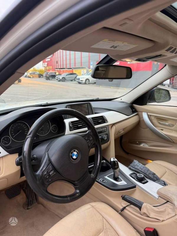 White BMW 328 2013 in Vilnius, with an engine capacity of 2.00 L and mileage of 229 thousand km for 8000 €, photo 7 on AUTOMOTO.COM.LV