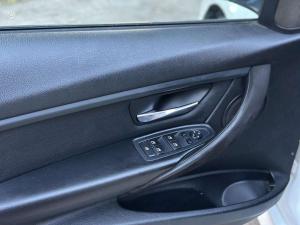 Balts BMW 328 2013 Viļņa, ar dzinēja tilpumu 2.00 L un nobraukumu 266 tūkst. km par 10500 €, foto 11 vietnē AUTOMOTO.COM.LV
