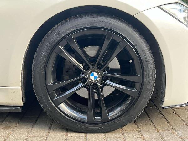 Balts BMW 328 2013 Viļņa, ar dzinēja tilpumu 2.00 L un nobraukumu 250 tūkst. km par 10300 €, foto 5 vietnē AUTOMOTO.COM.LV