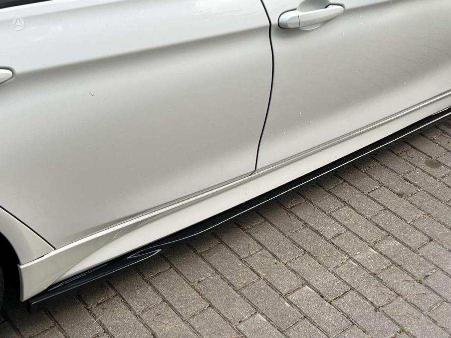 White BMW 328 2013 in Vilnius, with an engine capacity of 2.00 L and mileage of 250 thousand km for 10300 €, photo 7 on AUTOMOTO.COM.LV