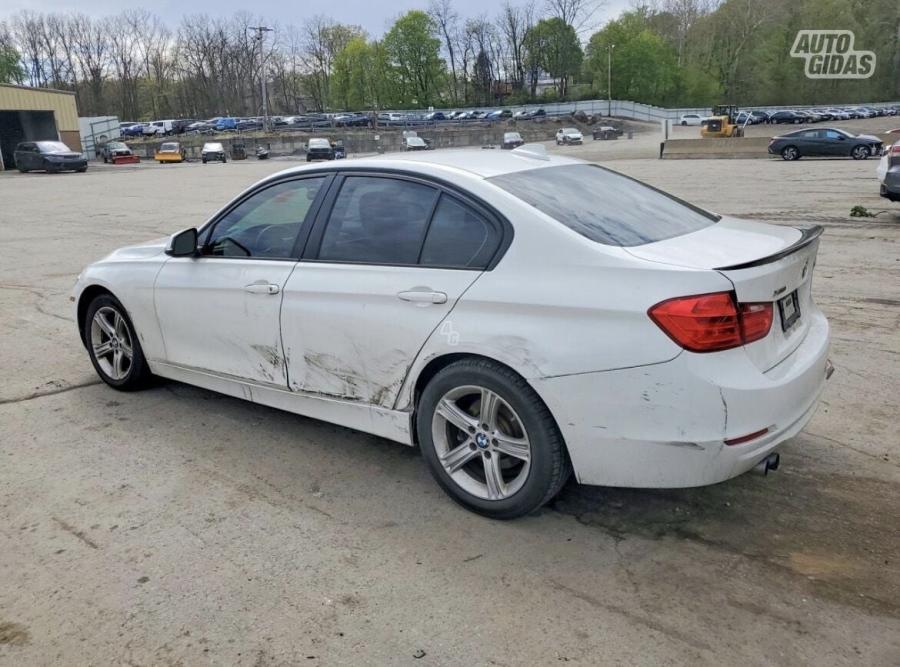 Balts BMW 328 2014 Klaipėda, ar dzinēja tilpumu 2.00 L un nobraukumu 140 tūkst. km par 4250 €, foto 6 vietnē AUTOMOTO.COM.LV