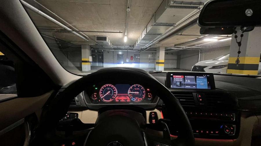 White BMW 328 2014 in Vilnius, with an engine capacity of 2.00 L and mileage of 212 thousand km for 13700 €, photo 9 on AUTOMOTO.COM.LV