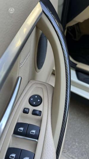 White BMW 328 2014 in Vilnius, with an engine capacity of 2.00 L and mileage of 212 thousand km for 13700 €, photo 20 on AUTOMOTO.COM.LV