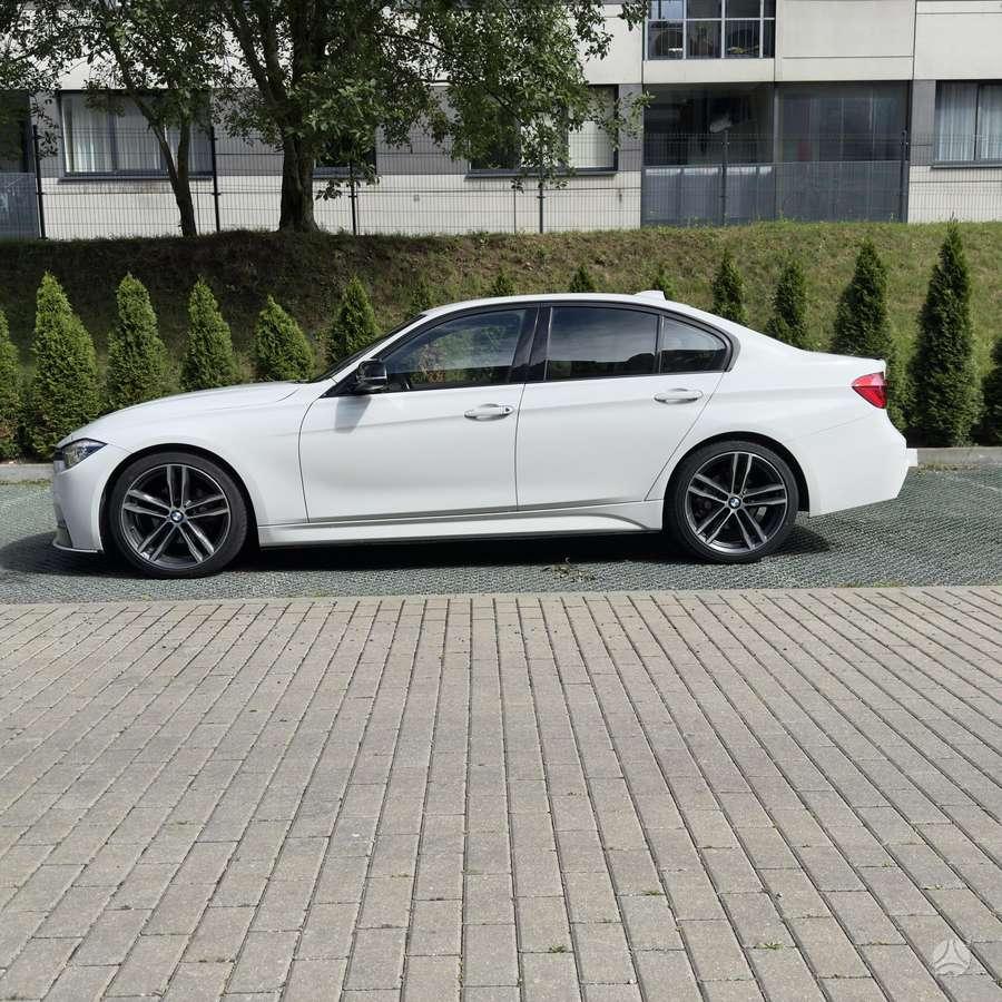 White BMW 328 2014 in Vilnius, with an engine capacity of 2.00 L and mileage of 289 thousand km for 13500 €, photo 9 on AUTOMOTO.COM.LV