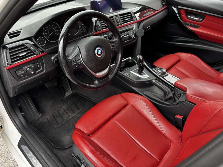 White BMW 328 2014 in Klaipeda, with an engine capacity of 2.00 L and mileage of 175 thousand km for 12700 €, photo 8 on AUTOMOTO.COM.LV