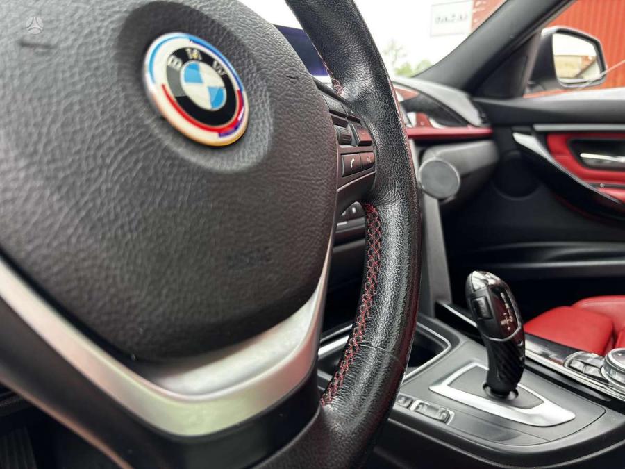 White BMW 328 2014 in Klaipeda, with an engine capacity of 2.00 L and mileage of 175 thousand km for 12700 €, photo 14 on AUTOMOTO.COM.LV