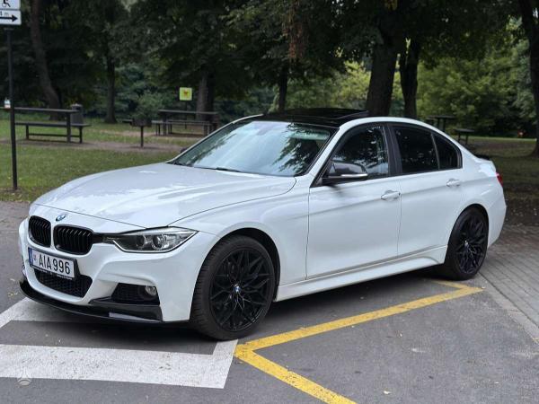 White BMW 328 2014 in Vilnius, with an engine capacity of 2.80 L and mileage of 205 thousand km for 10999 €, photo 2 on AUTOMOTO.COM.LV