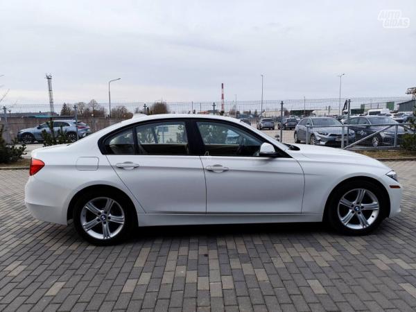 White BMW 328 2015 in Siauliai, with an engine capacity of 2.00 L and mileage of 224 thousand km for 7700 €, photo 7 on AUTOMOTO.COM.LV