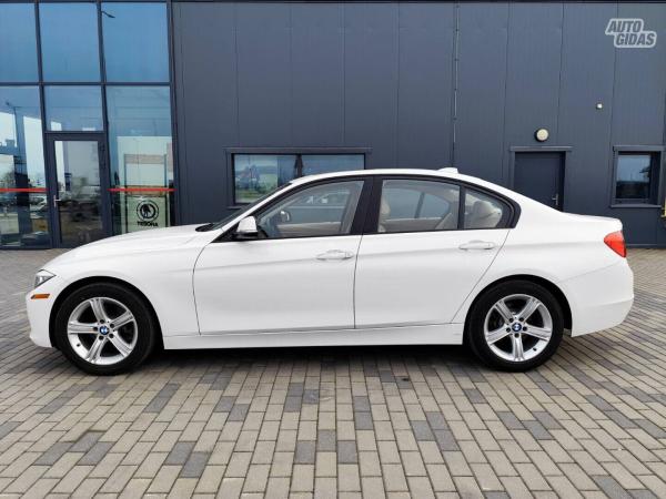 White BMW 328 2015 in Siauliai, with an engine capacity of 2.00 L and mileage of 224 thousand km for 7700 €, photo 8 on AUTOMOTO.COM.LV