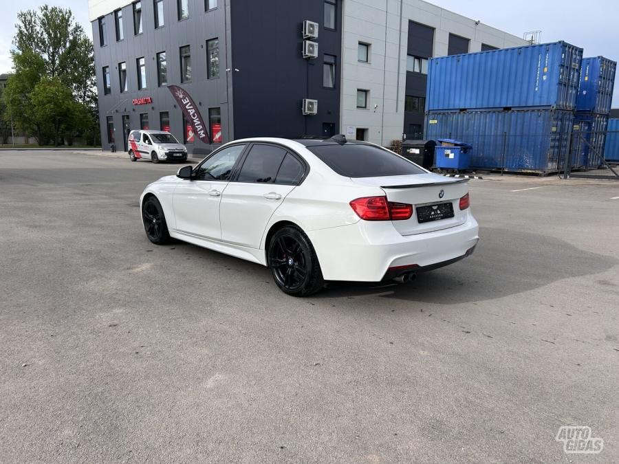 White BMW 328 2015 in Panevezys, with an engine capacity of 2.00 L and mileage of 237 thousand km for 11500 €, photo 8 on AUTOMOTO.COM.LV