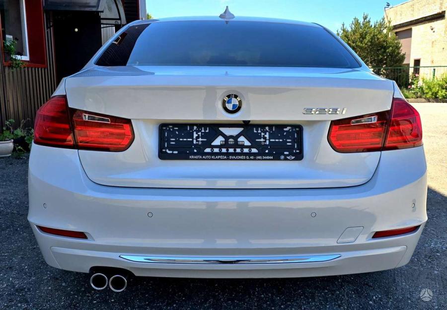 Balts BMW 328 2015 Kretinga, ar dzinēja tilpumu 2.00 L un nobraukumu 158 tūkst. km par 12500 €, foto 17 vietnē AUTOMOTO.COM.LV