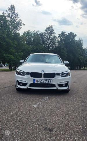 Balts BMW 328 2015 Viļņa, ar dzinēja tilpumu 2.00 L un nobraukumu 218 tūkst. km par 10500 €, foto  vietnē AUTOMOTO.COM.LV