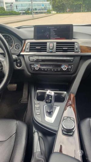 White BMW 328 2015 in Vilnius, with an engine capacity of 2.00 L and mileage of 218 thousand km for 10500 €, photo 15 on AUTOMOTO.COM.LV