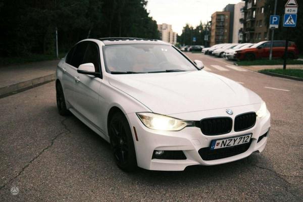 Белый БМВ 328 2015 в Вильнюс, объемом двигателя 2.00 л и пробегом 238 тыс. км за 10500 €, фото 5 на AUTOMOTO.COM.LV