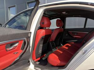 White BMW 328 2016 in Vilnius, with an engine capacity of 2.00 L and mileage of 259 thousand km for 11490 €, photo 29 on AUTOMOTO.COM.LV