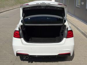 White BMW 328 2016 in Vilnius, with an engine capacity of 2.00 L and mileage of 259 thousand km for 11490 €, photo 31 on AUTOMOTO.COM.LV