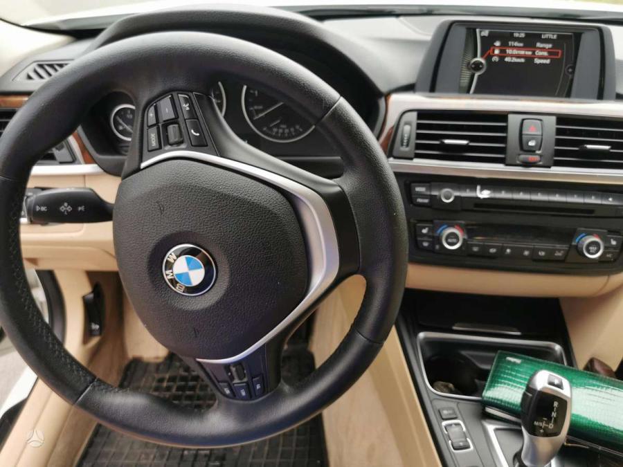 Balts BMW 328 2016 Kauņa, ar dzinēja tilpumu 2.00 L un nobraukumu 258 tūkst. km par 8000 €, foto 5 vietnē AUTOMOTO.COM.LV