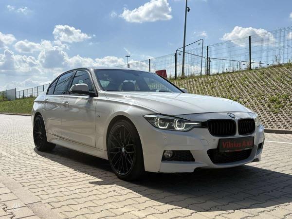 White BMW 328 2016 in Vilnius, with an engine capacity of 2.00 L and mileage of 259 thousand km for 10990 €, photo 4 on AUTOMOTO.COM.LV