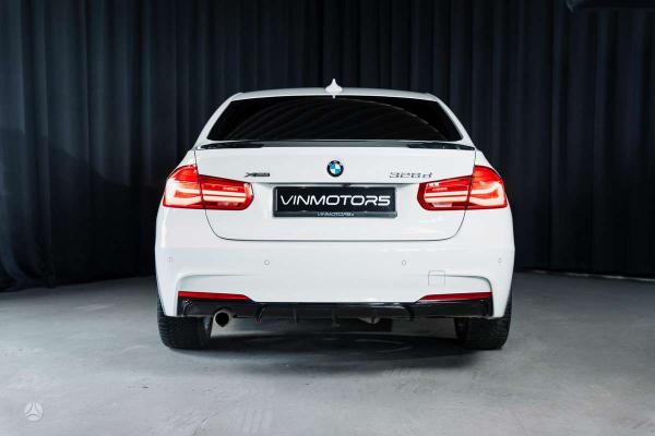 Balts BMW 328 2018 Viļņa, ar dzinēja tilpumu 2.00 L un nobraukumu 136 tūkst. km par 16499 €, foto 5 vietnē AUTOMOTO.COM.LV