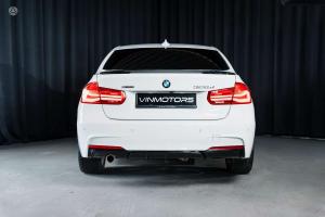 White BMW 328 2018 in Vilnius, with an engine capacity of 2.00 L and mileage of 136 thousand km for 14499 €, photo 6 on AUTOMOTO.COM.LV