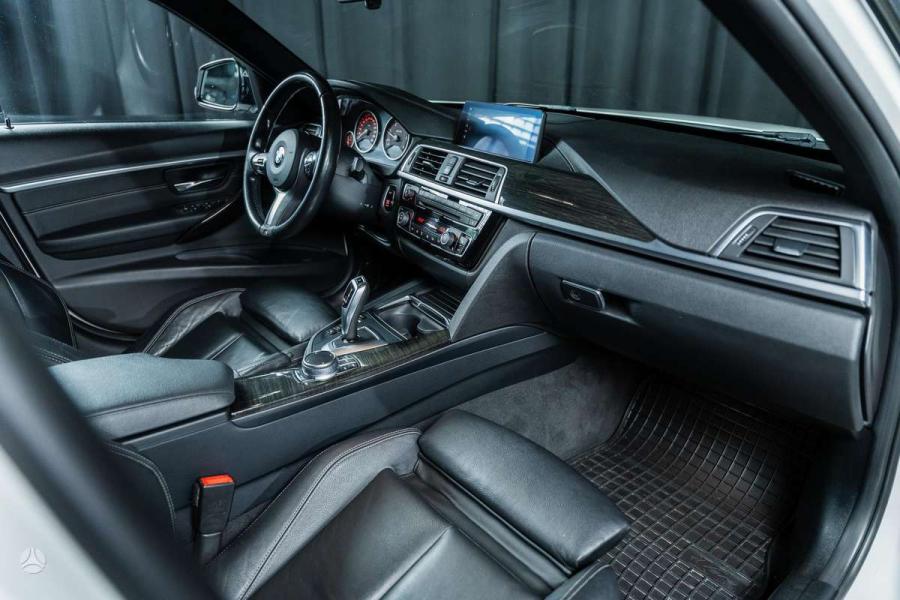 White BMW 328 2018 in Vilnius, with an engine capacity of 2.00 L and mileage of 136 thousand km for 14499 €, photo 23 on AUTOMOTO.COM.LV