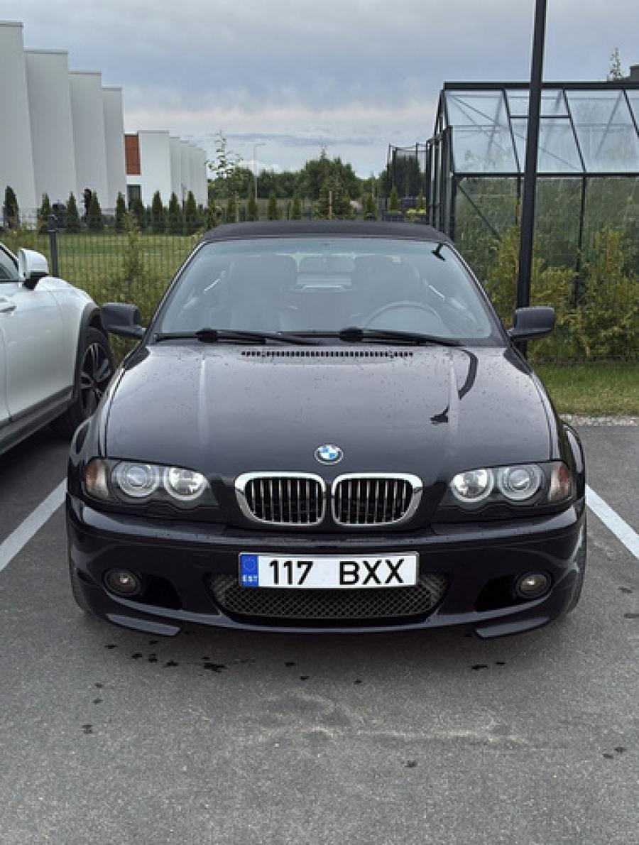 Black BMW 330 2001 in Tallinn, with an engine capacity of 0.00 L and mileage of 291 thousand km for 8500 €, photo 5 on AUTOMOTO.COM.LV