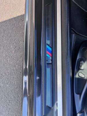 Black BMW 330 2001 in Tallinn, with an engine capacity of 0.00 L and mileage of 291 thousand km for 8500 €, photo 25 on AUTOMOTO.COM.LV