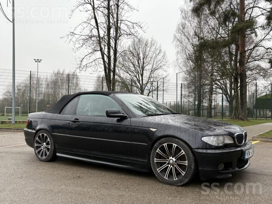 Black BMW 330 2005 in Bauska, with an engine capacity of 3.00 L and mileage of 317 thousand km for 5000 €, photo 4 on AUTOMOTO.COM.LV