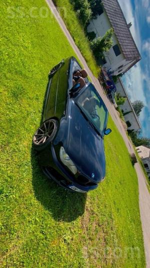 Melns BMW 330 2005 Rīga, ar dzinēja tilpumu 3.00 L un nobraukumu 392 tūkst. km par 7700 €, foto  vietnē AUTOMOTO.COM.LV
