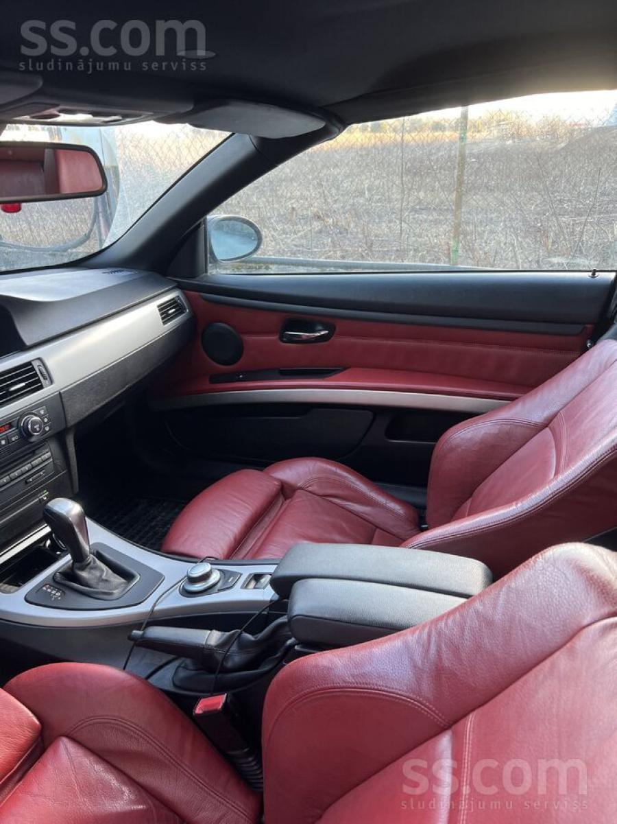 Melns BMW 330 2007 Rīga, ar dzinēja tilpumu 3.00 L un nobraukumu 305 tūkst. km par 7300 €, foto 6 vietnē AUTOMOTO.COM.LV