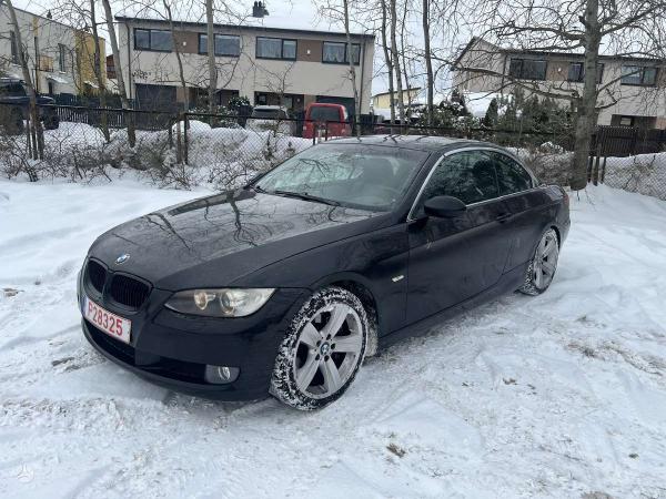 Melns BMW 330 2007 Kauņa, ar dzinēja tilpumu 2.99 L un nobraukumu 279 tūkst. km par 7200 €, foto 1 vietnē AUTOMOTO.COM.LV