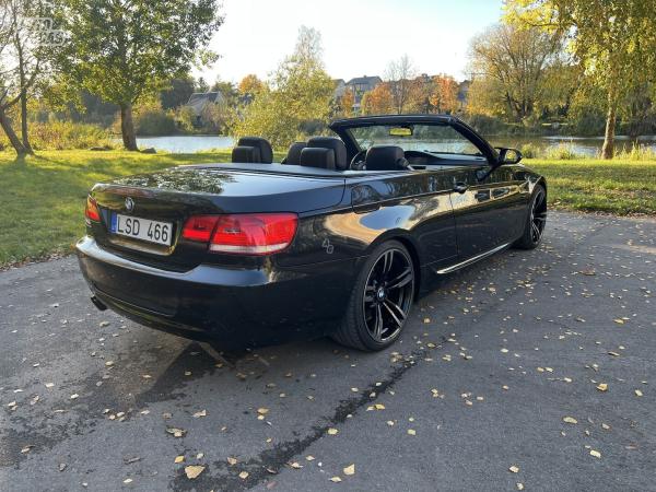 Melns BMW 330 2007 Marijampole, ar dzinēja tilpumu 3.00 L un nobraukumu 291 tūkst. km par 9400 €, foto 4 vietnē AUTOMOTO.COM.LV