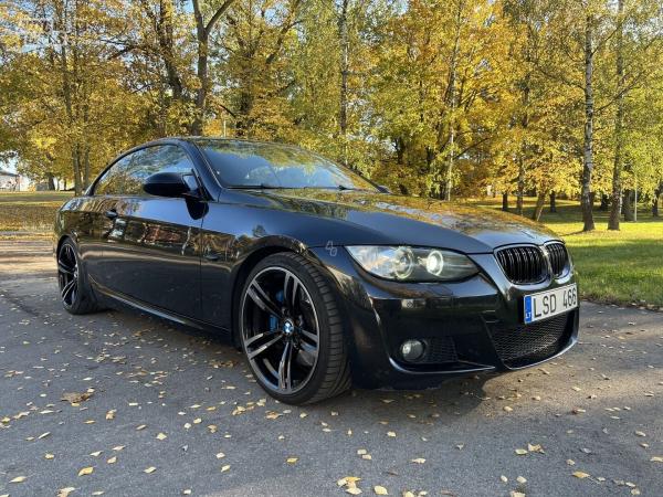 Melns BMW 330 2007 Marijampole, ar dzinēja tilpumu 3.00 L un nobraukumu 291 tūkst. km par 9400 €, foto 7 vietnē AUTOMOTO.COM.LV