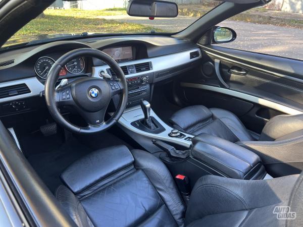 Melns BMW 330 2007 Marijampole, ar dzinēja tilpumu 3.00 L un nobraukumu 291 tūkst. km par 9400 €, foto 9 vietnē AUTOMOTO.COM.LV