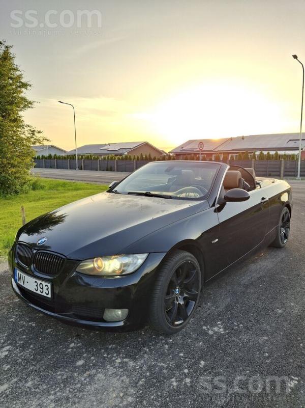 Black BMW 330 2007 in Riga, with an engine capacity of 3.00 L and mileage of 235 thousand km for 7400 €, photo 1 on AUTOMOTO.COM.LV