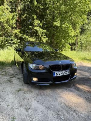 Melns BMW 330 2007 Ogre, ar dzinēja tilpumu 3.00 L un nobraukumu 360 tūkst. km par 9500 €, foto 3 vietnē AUTOMOTO.COM.LV